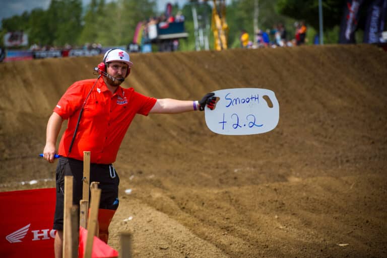 Fox Racing Canada Presents Behind The Lens: Pit Boards And Pit Signs ...