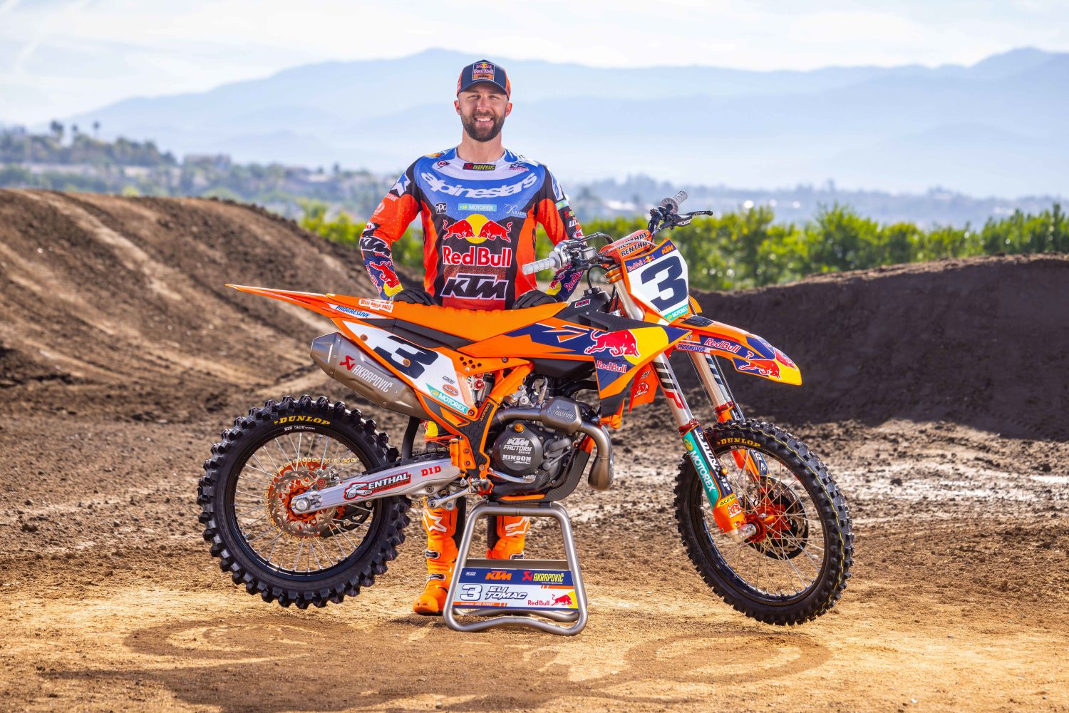 Leatt Canada Presents Rapid Reaction- Musical Moto Chairs! – Motocross ...